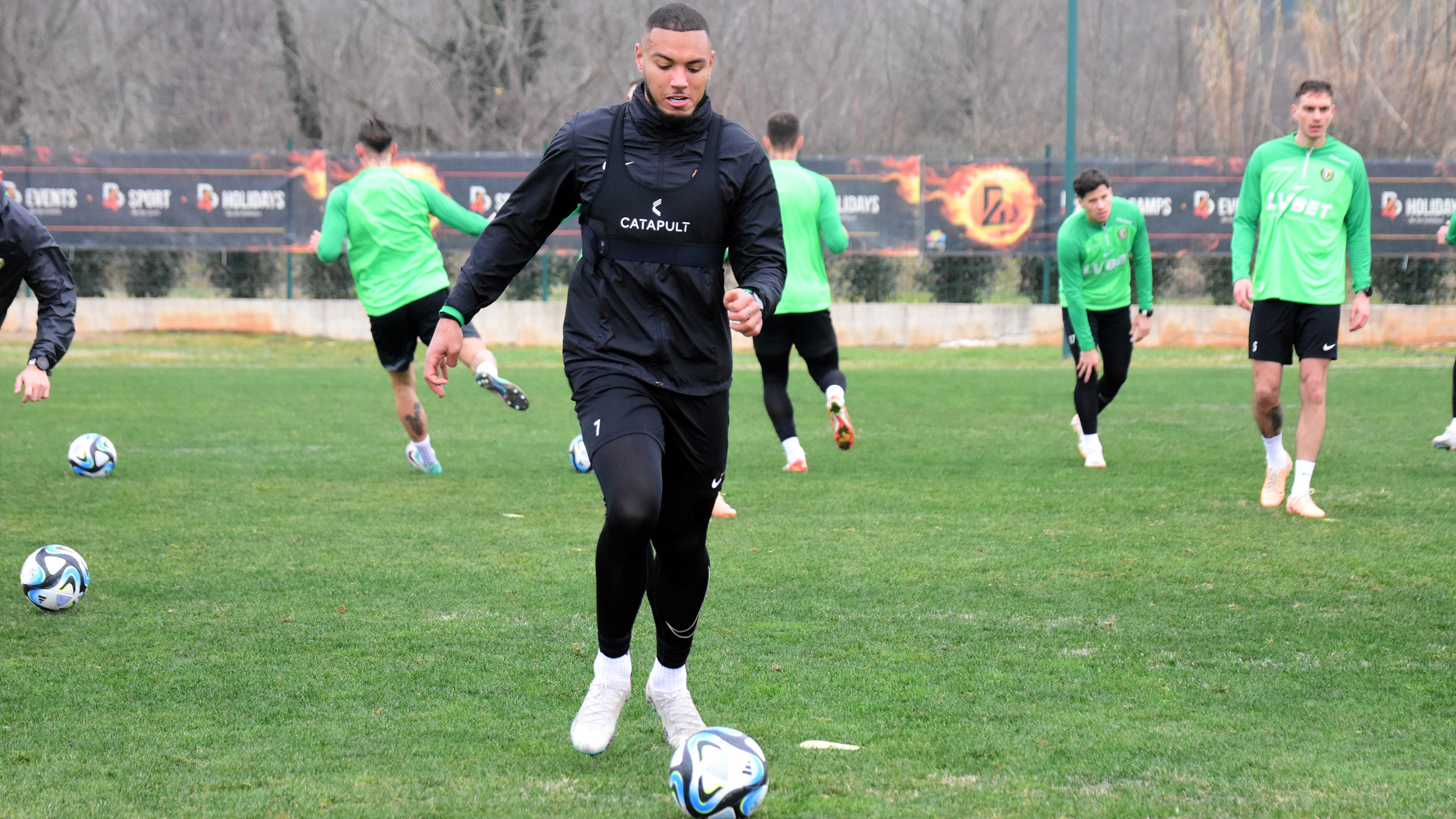 Polski klub sięgnie po Zohore? Znamy stanowisko piłkarza